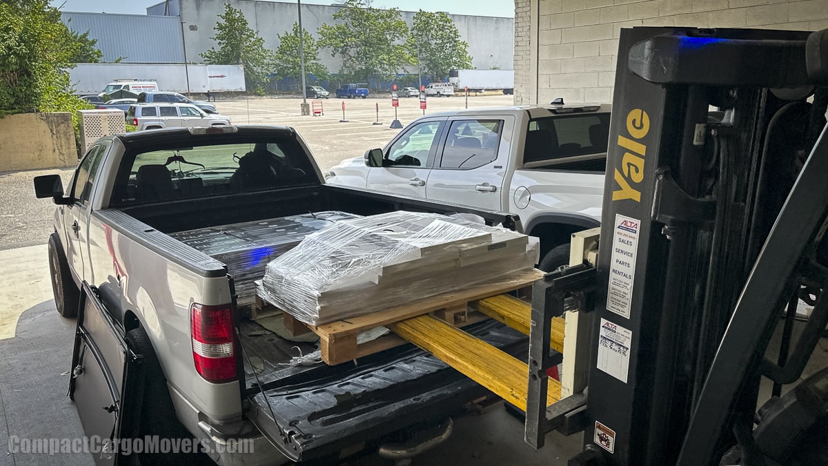 Compact Cargo Movers - Your Trusted NYC Moving Service